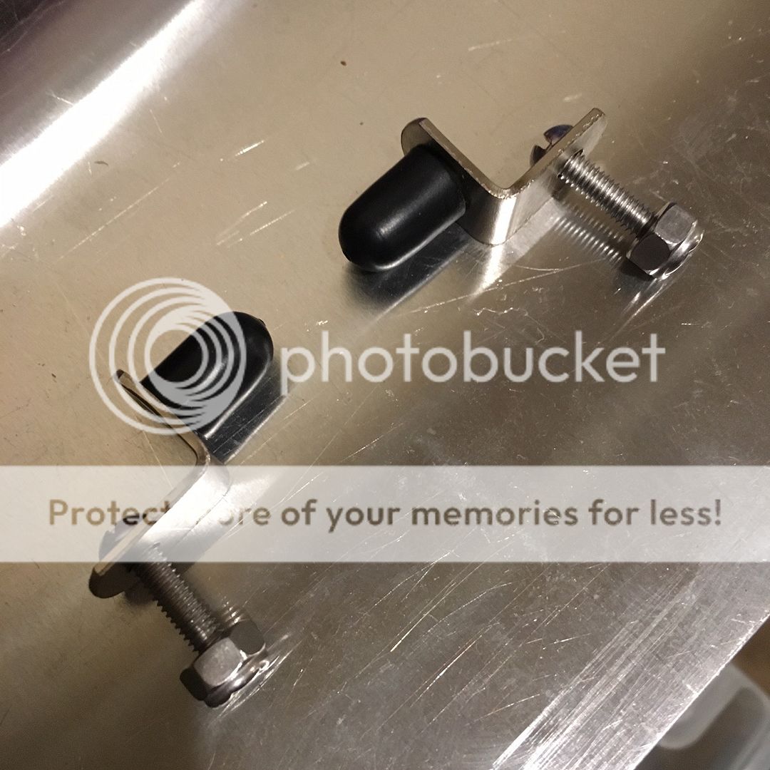 parcel shelf hinges | VW Vortex - Volkswagen Forum